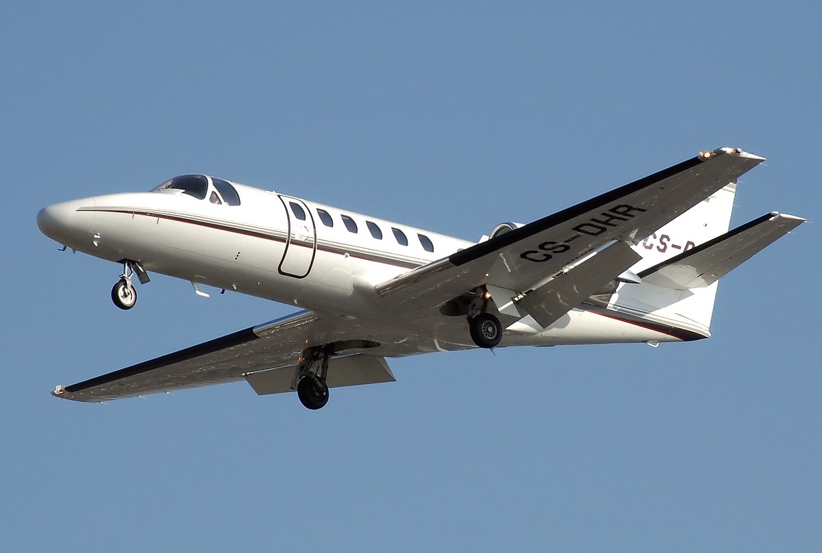 Cessna 550 : Performance et Confiance dans l’Aviation – Populaction ...