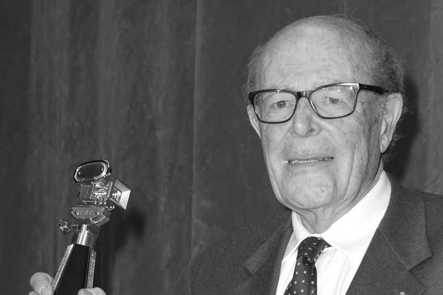 Marcel Ophüls : Un Pionnier du Documentaire – Populaction Actualités