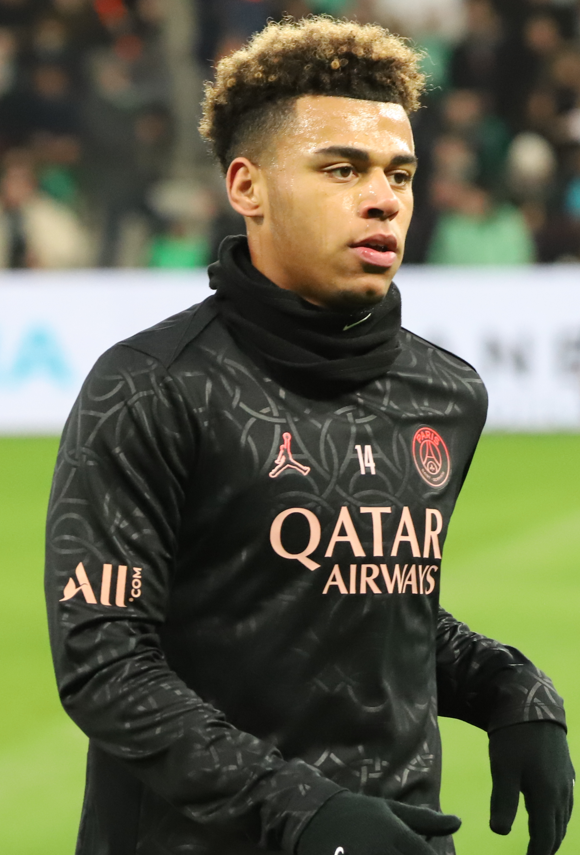 Désiré Doué : Une étoile montante au PSG – Populaction Actualités