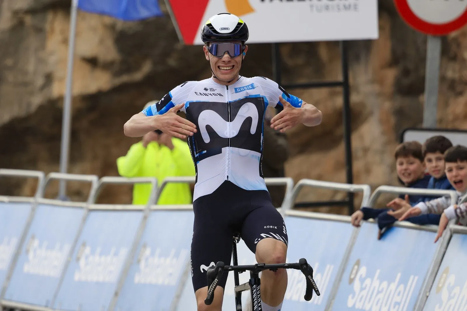 Ivan Romeo : La nouvelle sensation du football – Populaction Actualités