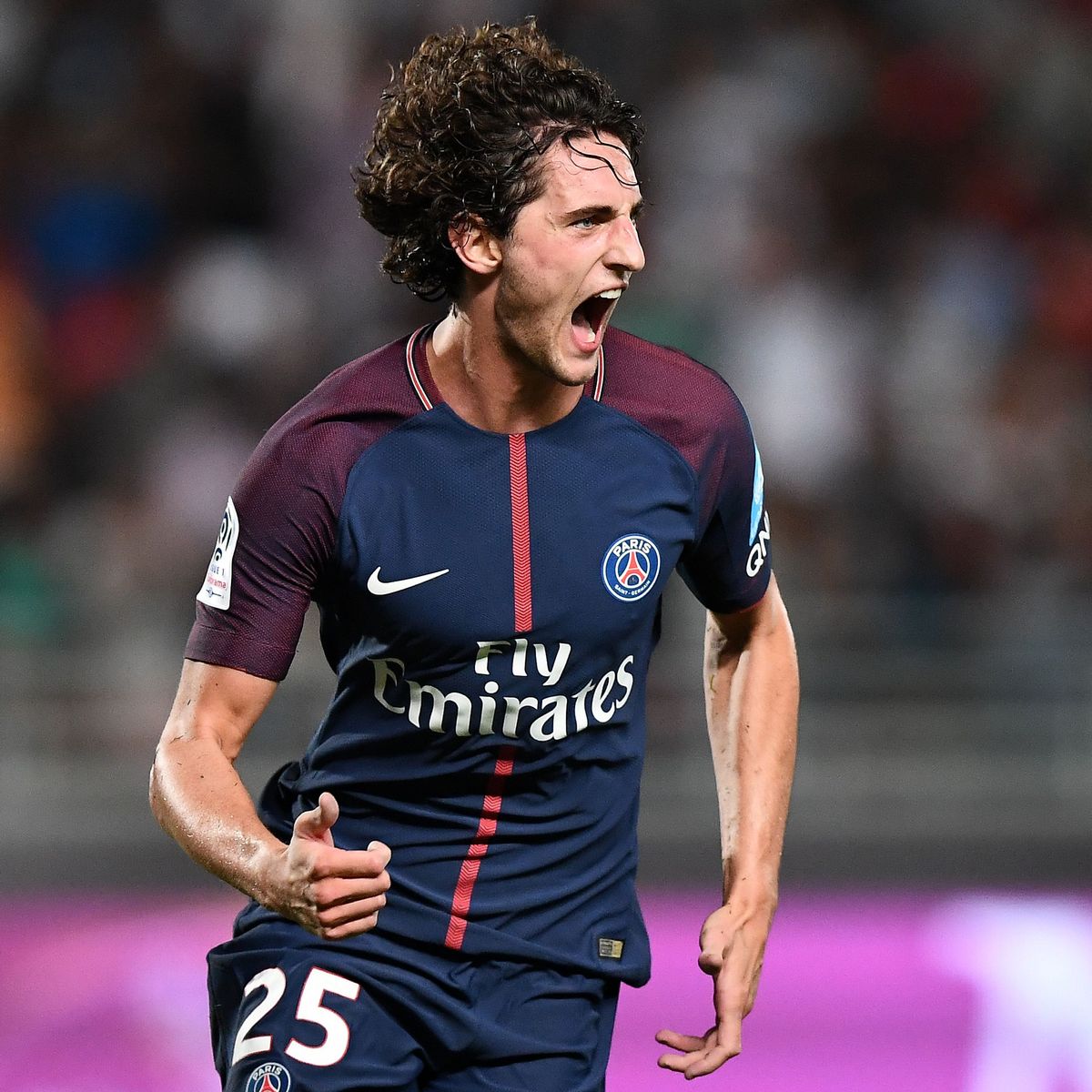 Adrien Rabiot : L’Étoile Montante du Football Français – Populaction ...