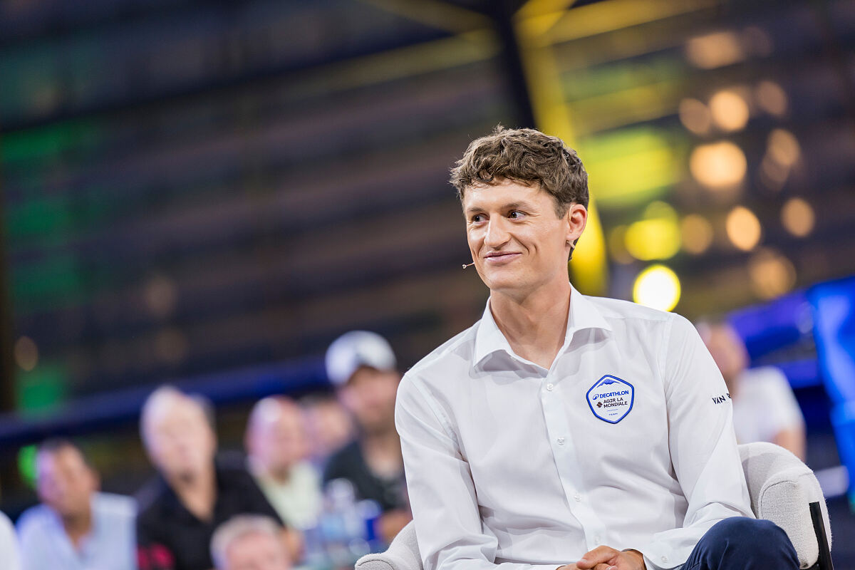 L’ascension de Felix Gall dans le cyclisme professionnel – Populaction ...