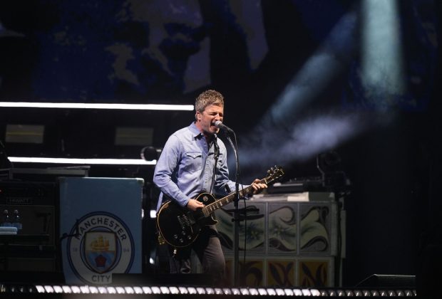 Le Concert d’Oasis à Cardiff : Un Retour sur un Événement Mémorable ...