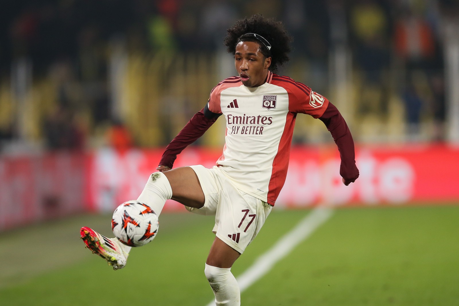 Le parcours remarquable de Malick Fofana, jeune espoir du football ...