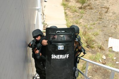 Comprendre les Équipes SWAT et Leur Rôle Crucial – Populaction Actualités